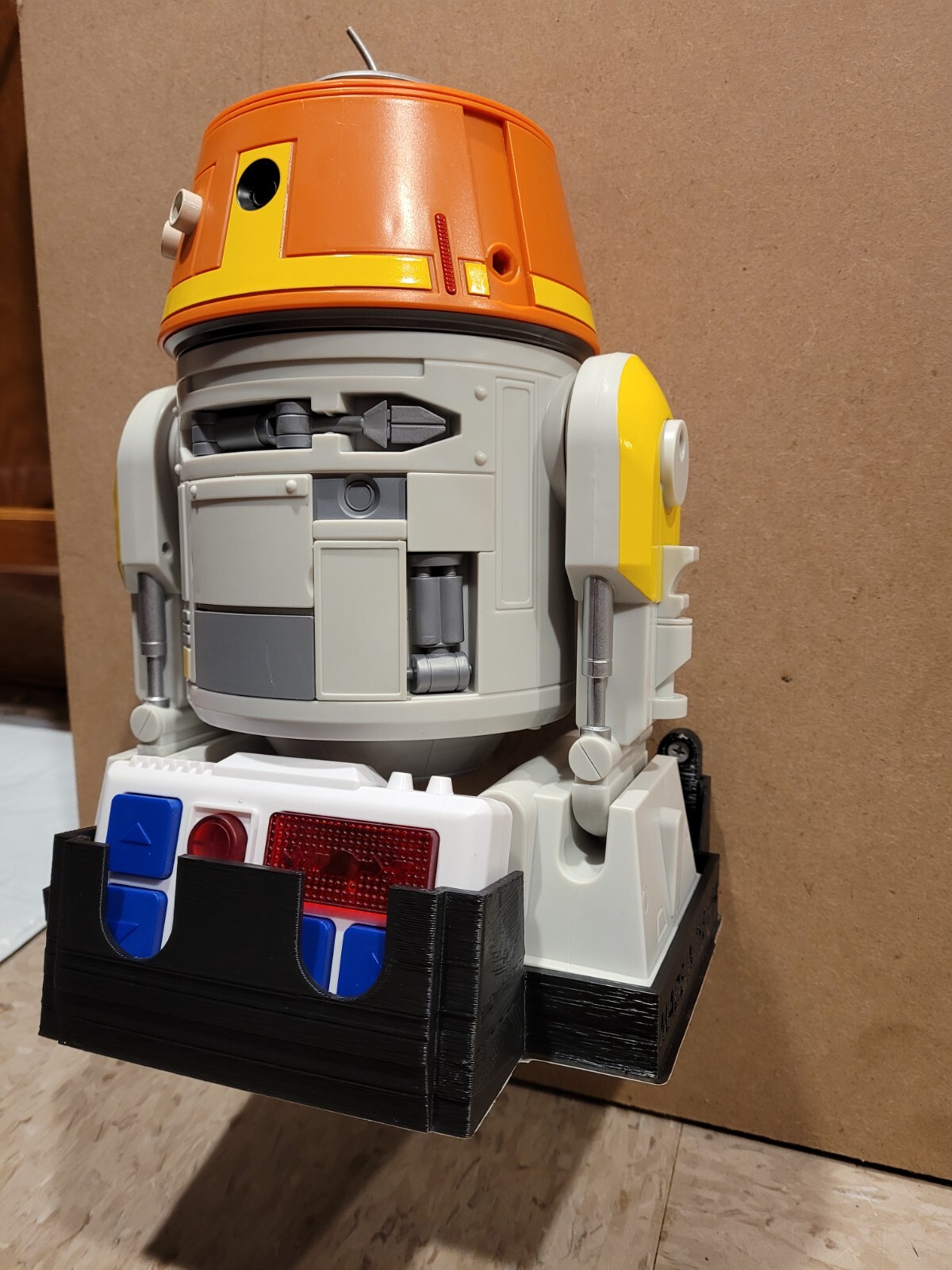 Mount for C1-10P chopper Interactive Droid Depot Star Wars Galaxy’s ...