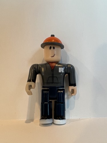 ROBLOX Builderman Figure COMPLETE - Series 1 Toy | eBay