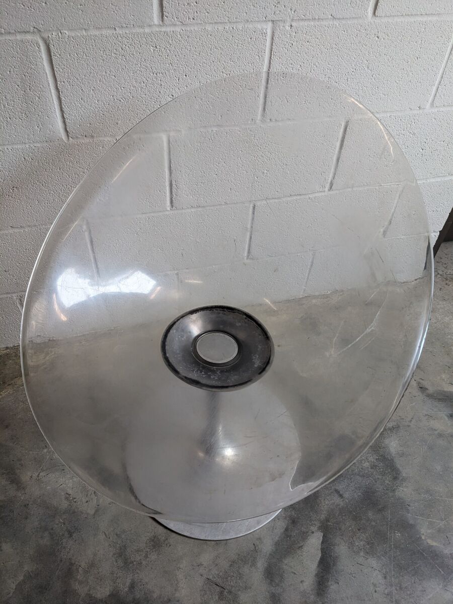 Eros Swivel Chair x Philippe Starck For Kartell Modern Egg Eros Swivel Chair x Philippe Starck For Kartell Modern Egg