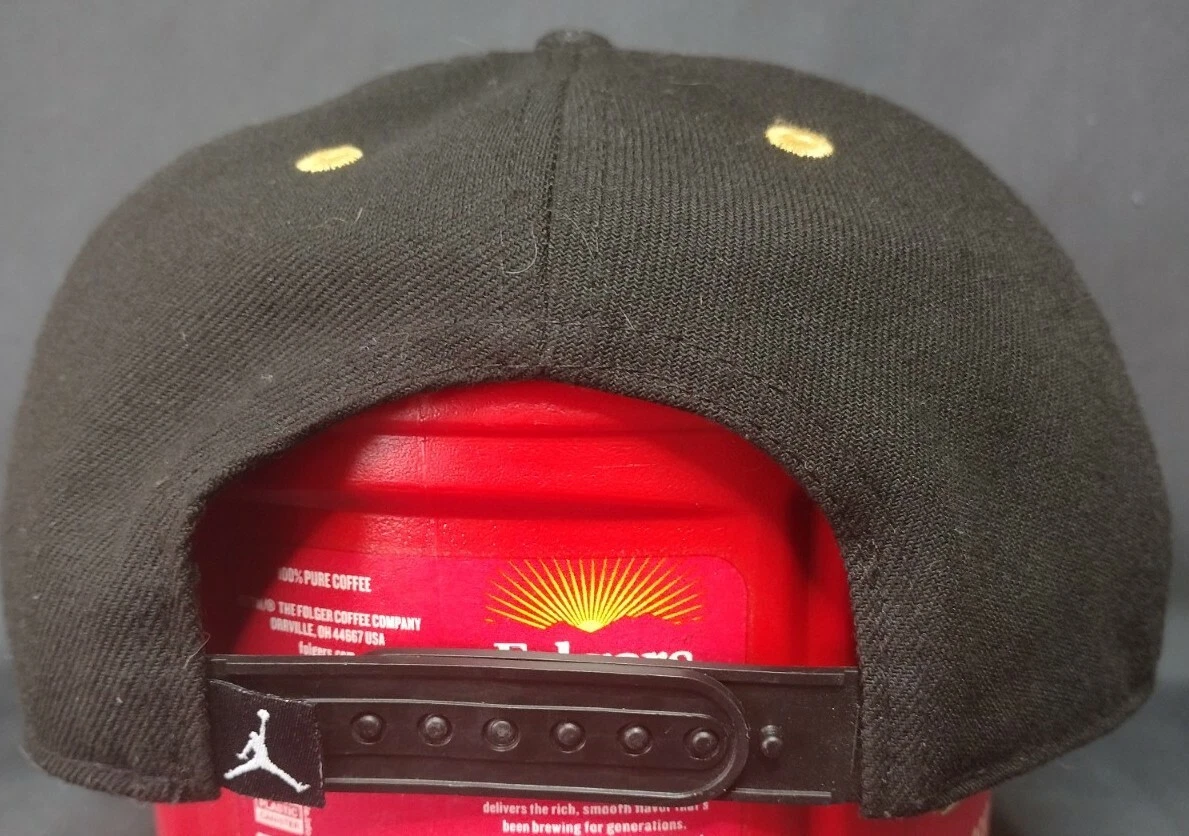 Girls With Snapbacks And Jordans