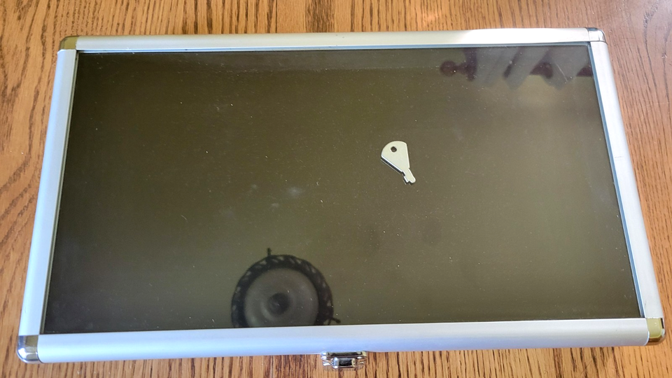 USED Aluminum Display Case 14-3/4" x 8-1/4" x 2-1/4" Locks, Velvet ...