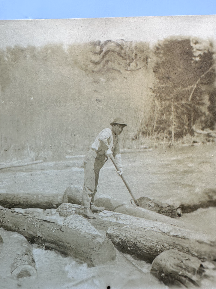 1910 LOG DRIVE Minnesota BEMIDJI Logging Real PHOTO Postcard RPPC ...