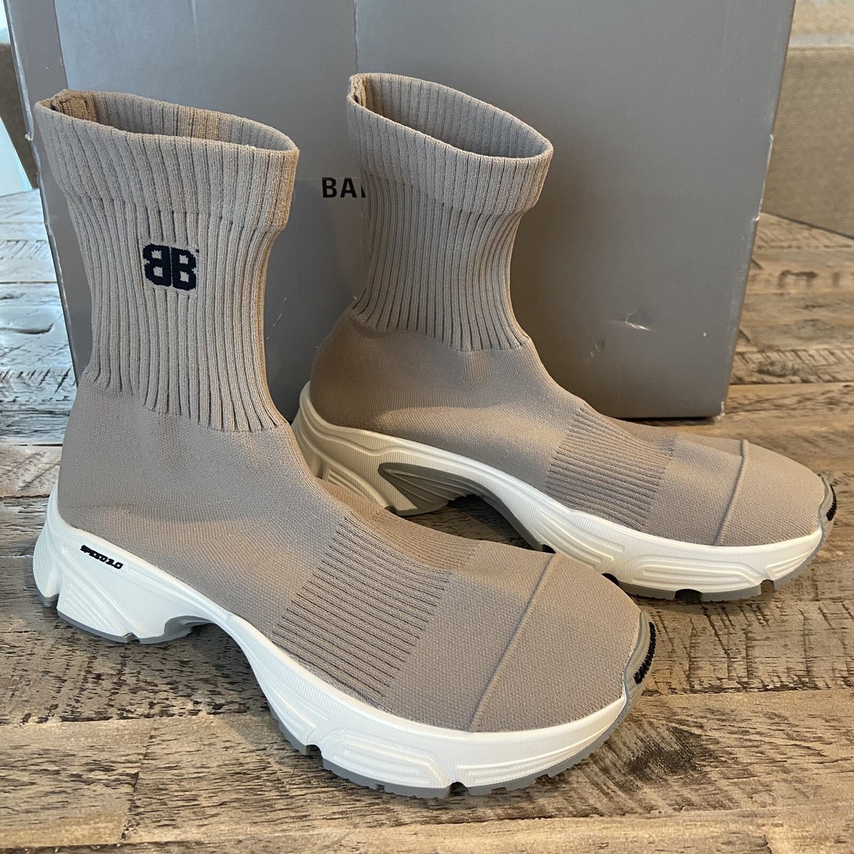 BALENCIAGA Women's Speed 3.0 Grey/White Knit Sock Sneakers BALENCIAGA Women's Speed 3.0 Grey/White Knit Sock Sneakers