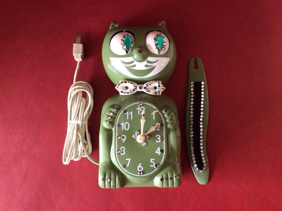 Vtg 1960s Animated KIT CAT KLOCK D8 Wall Clock Jeweled Avocado Green ...