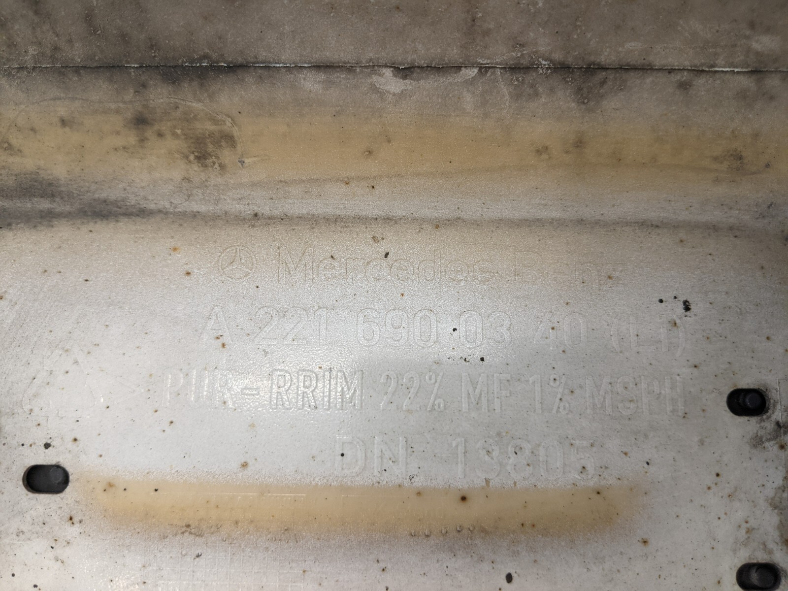 07-13 MERCEDES S CLASS S550 LEFT ROCKER MOUDLING 2216900340 OEM USED ...