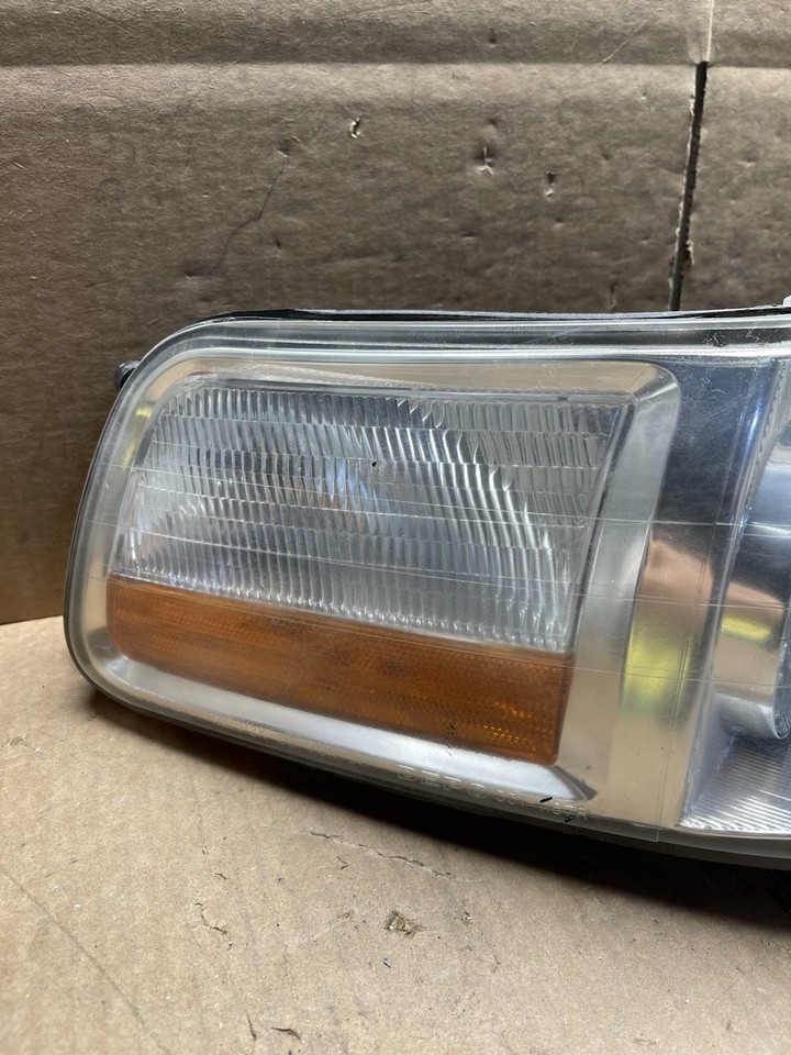 FITS 2005-2011 Lincoln Town Car RH Right Halogen Headlight Lamp #A384 ...