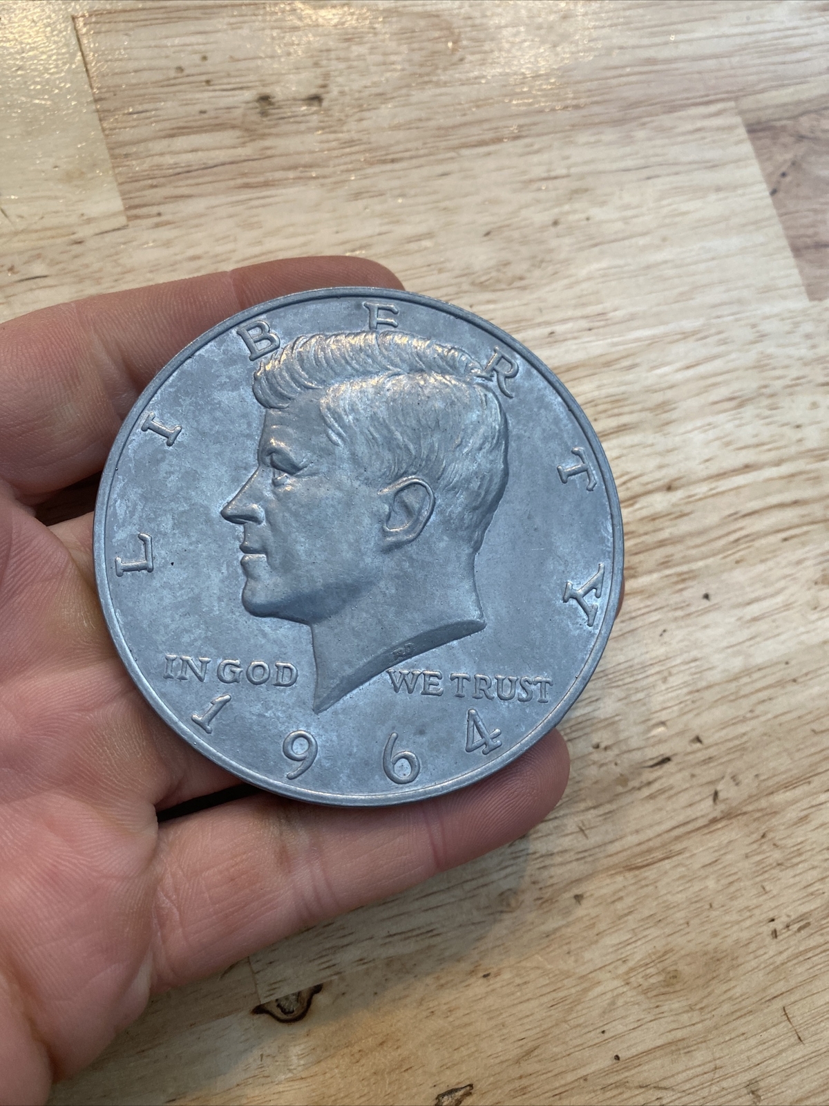 JFK John F Kennedy Paperweight President HUGE METAL Patina Collector 3 ...