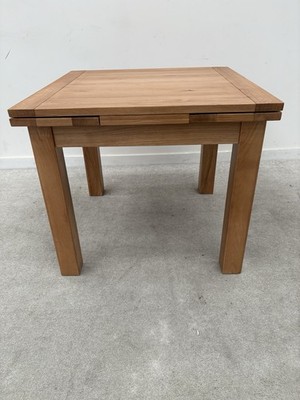 Furniture Village Augusta Draw Leaf Extending Wooden Dining Table Rep £ ...