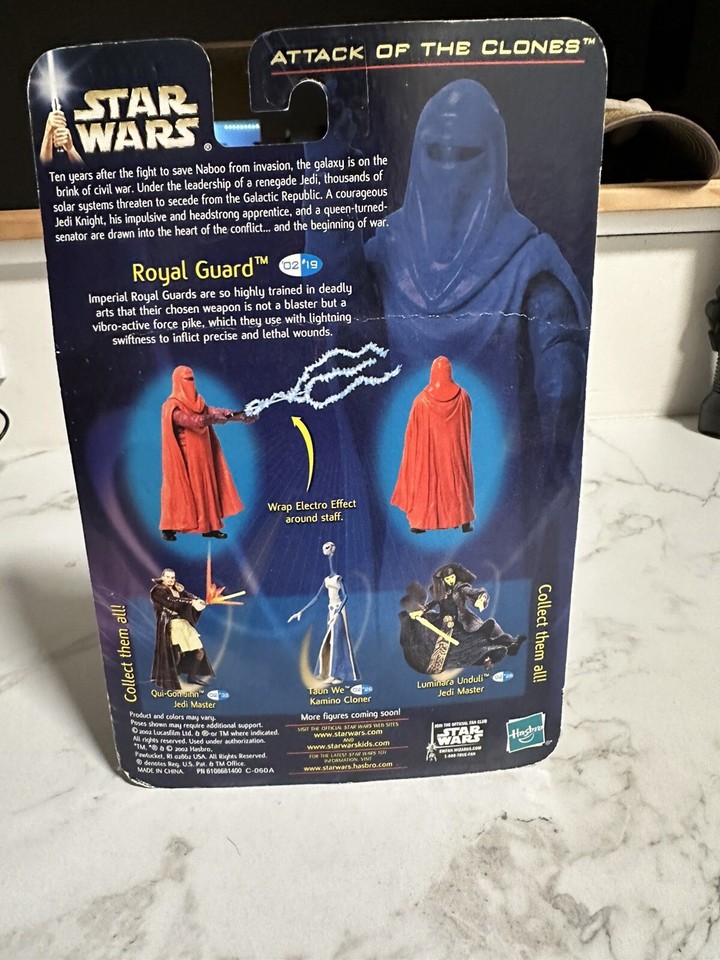 Hasbro Star Wars Episode II: Royal Guard Coruscant Security Action ...