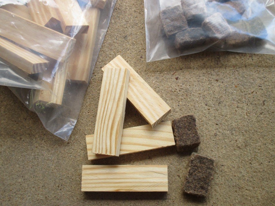 Fire Pit Starter 32Pc Natural Pinewood Sticks and Fire Starter Easy ...