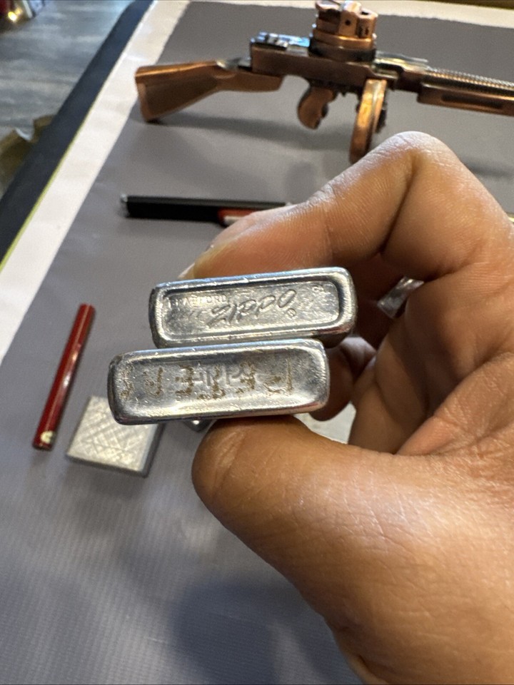 13 piece vintage lighter lot, including Zippo inserts and cases , Evans ...