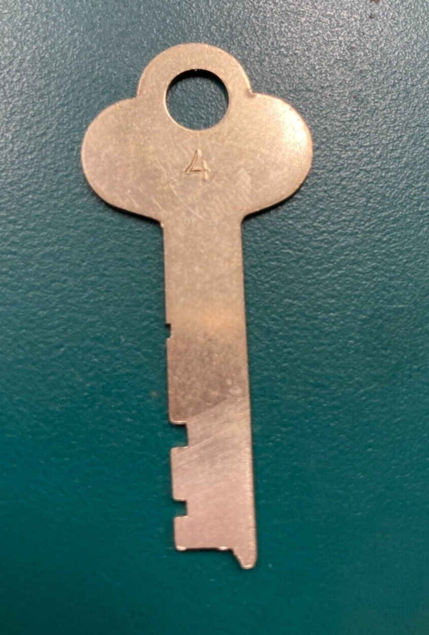 Watling Mfg Co BAP 4- 6- 7- 9 -10 Cash Box Key Chicago Slot Machine ...