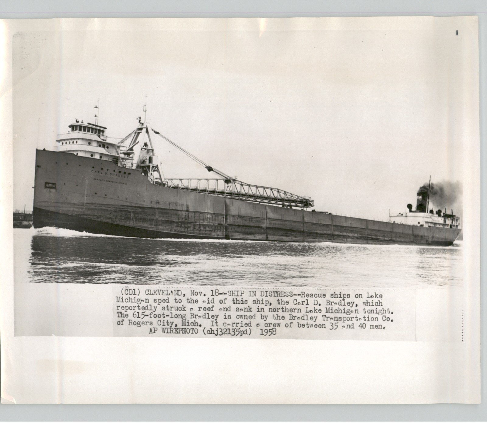 Giant FREIGHTER Runs Aground & SINKS Lake Michigan VINTAGE 1958 Press ...