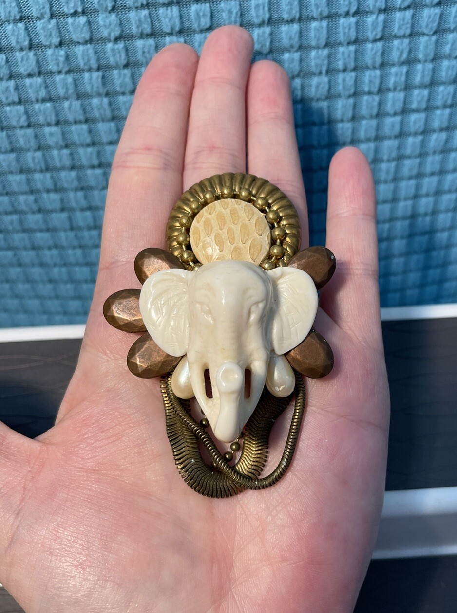 Rare Vintage Katrina Handmade Elephant Brooch Pin - Gem