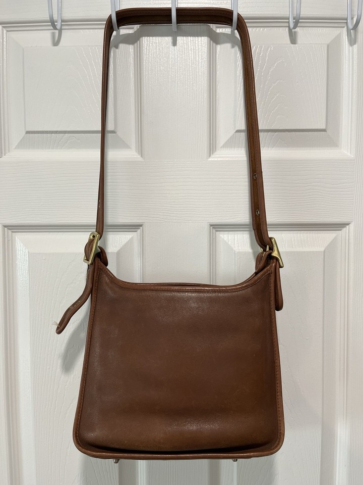 Coach Vintage Legacy Bag Zip #9966 British Tan Leather Shoulder Bag ...