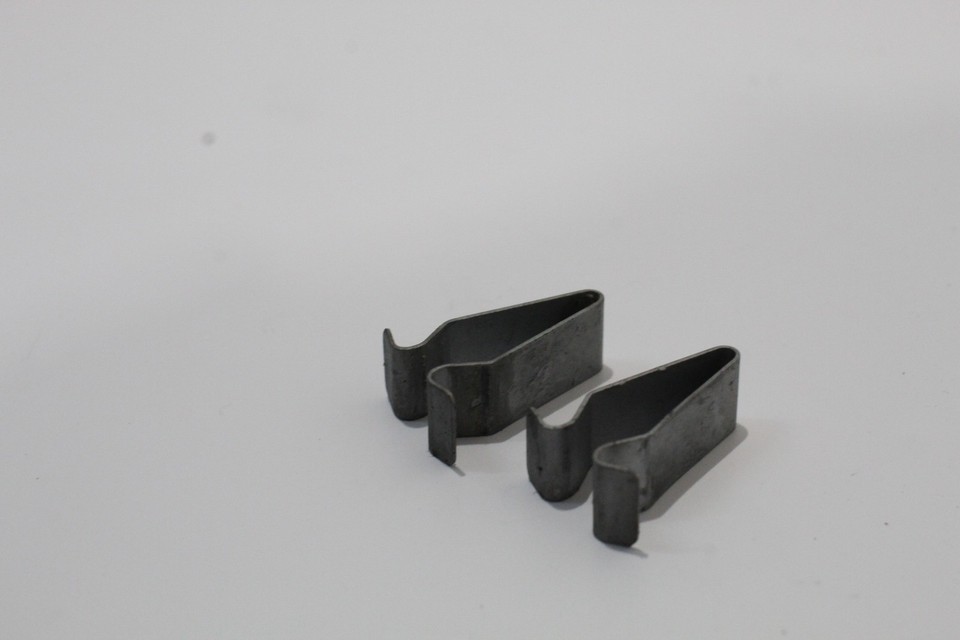 Audi Allroad 4Z C5 22.3 Interior Trim Retaining Clip x2 4A0867276 ...
