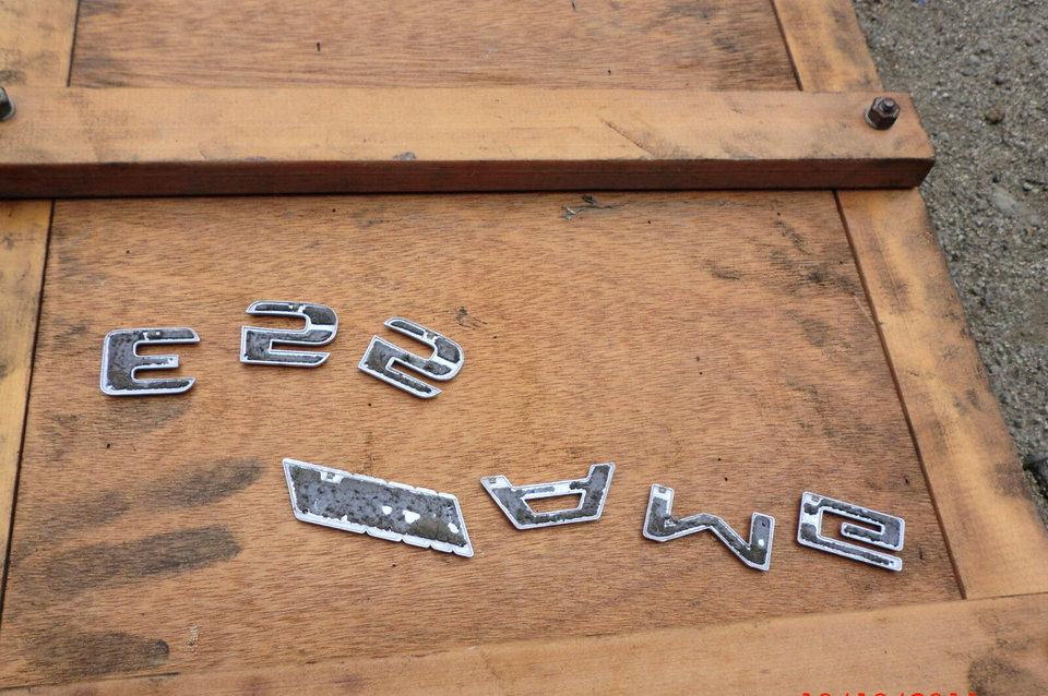 Mercedes-Benz W210 W211 E55 AMG badge Genuine DECAL EMBLEM W124 E320 ...