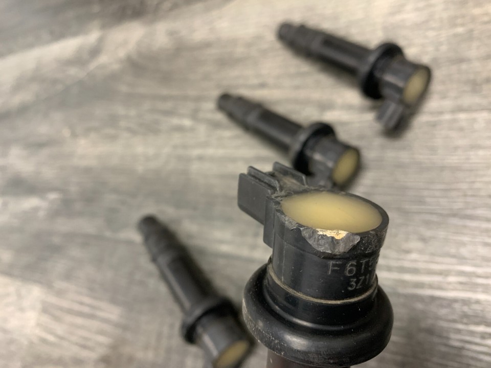Yamaha YZFR1 R1 FZ1 Ignition Coil Spark Plug Caps x4 5VY-82310-00-00 ...