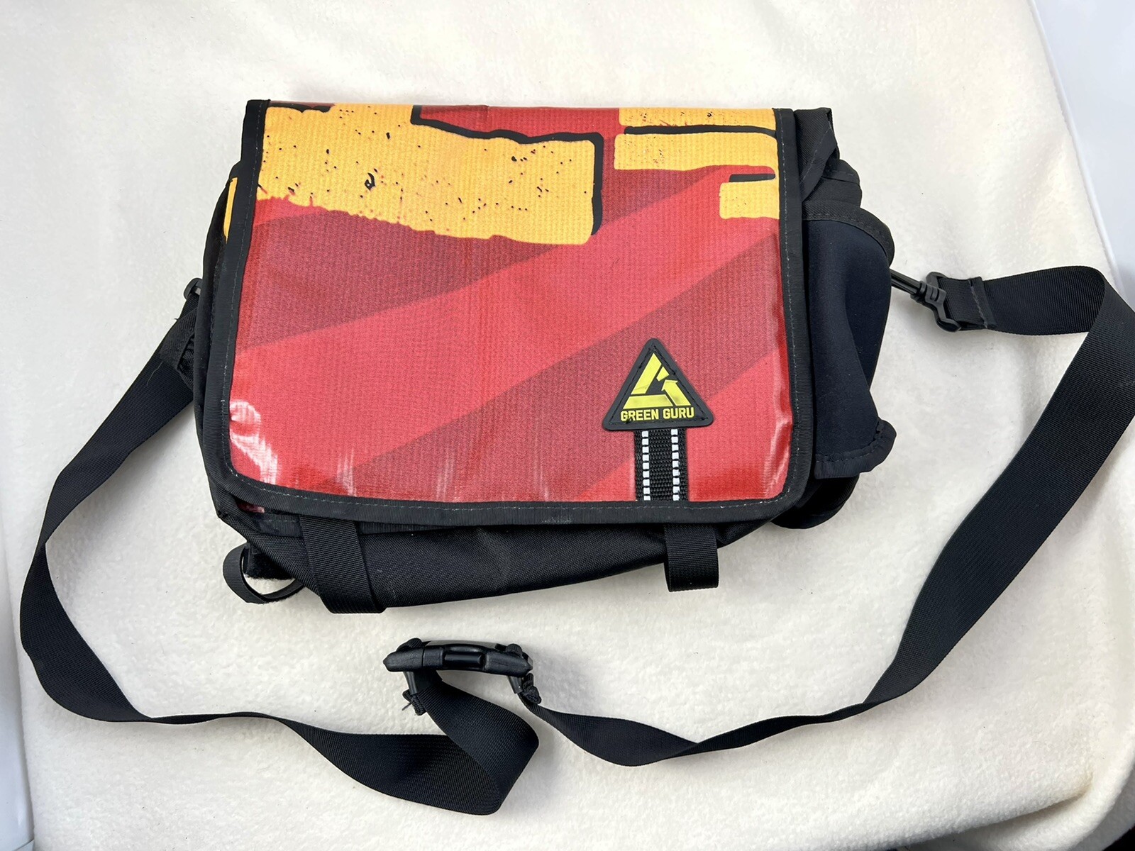 Green Guru Hip Pack Upcycled Fanny Colorado USA Red R… - Gem