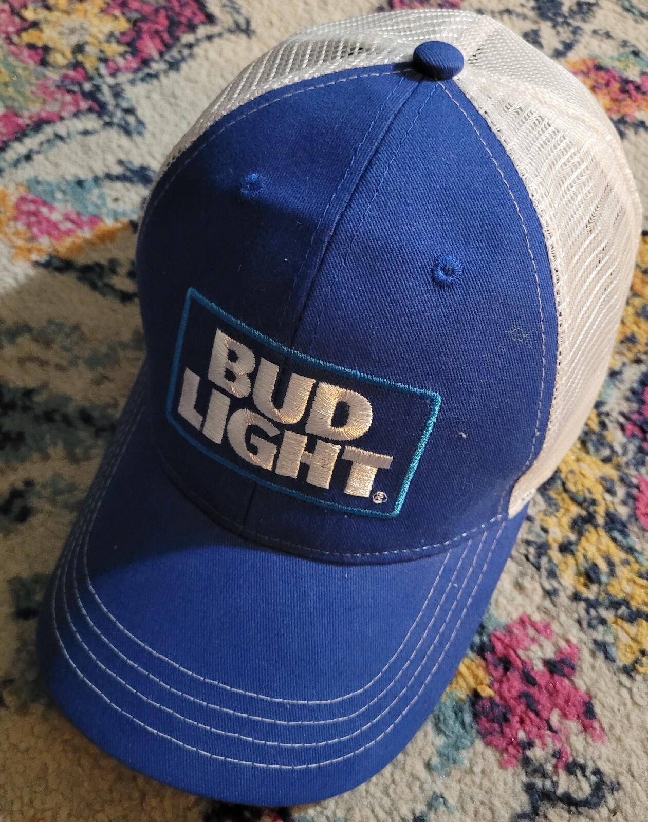 BUD LIGHT BEER PATCH LOGO MESH TRUCKER SNAPBACK HAT C… - Gem