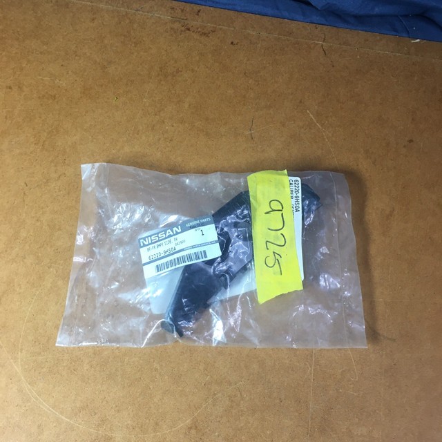 622209HS0A Genuine Nissan Bracket Front Bumper Side RH 62220-9hs0a for ...