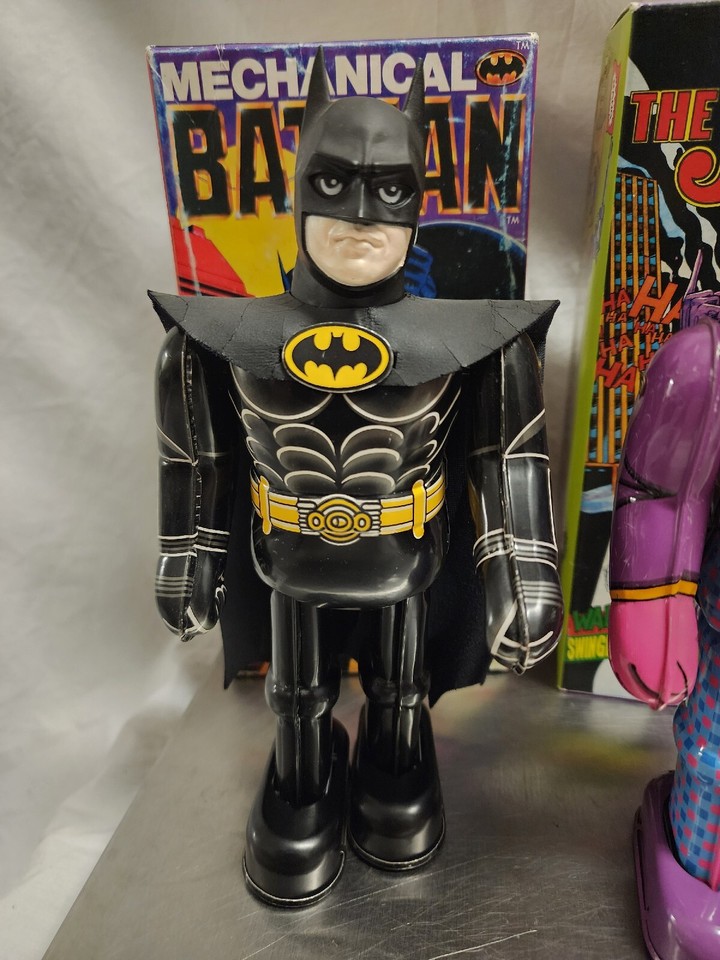 1989 DC Billiken JAPAN MECHANICAL BATMAN & JOKER WIND-UP TIN TOY W/KEY ...