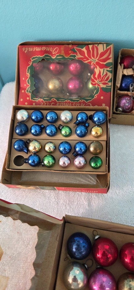 Vintage Shiny Brite Mini Ornaments Lot of over 50 bulbs!! 7 boxes Free ...