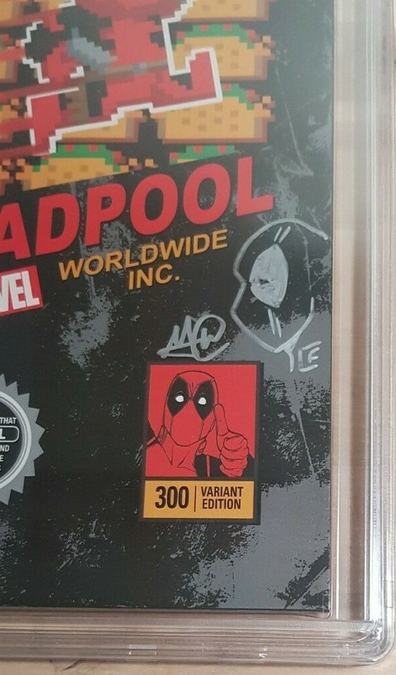 2018 Despicable Deadpool 300 CBCS 9.8 SS Sketch Cover Mario NES 8-Bit ...