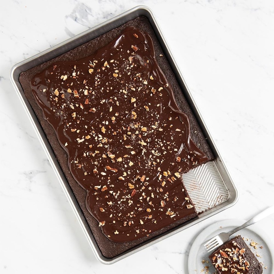 Prism 21x15 inch Extra Large Baking Pan, XL Capacity, Textured Natural ...