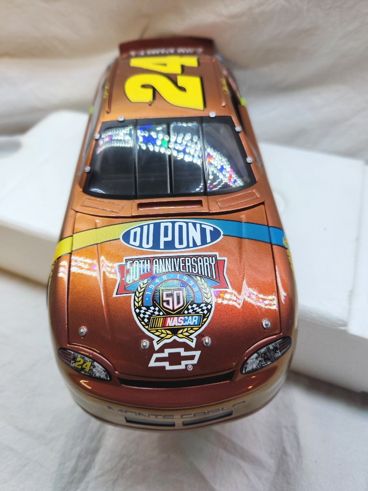 1998 Revell Collection Jeff Gordon 1/18 Scale Dupont Chromalusion 1 / ...