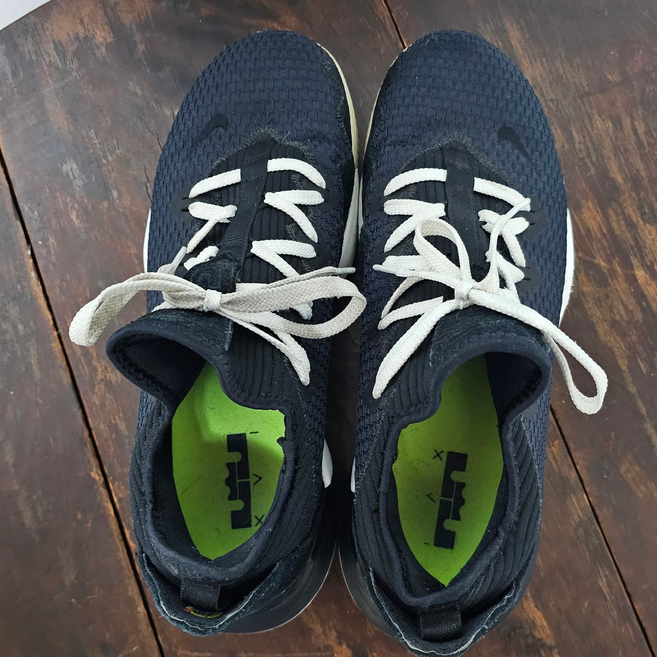 Nike AIR Lebron James 16 Low Black Python Volt Green … - Gem