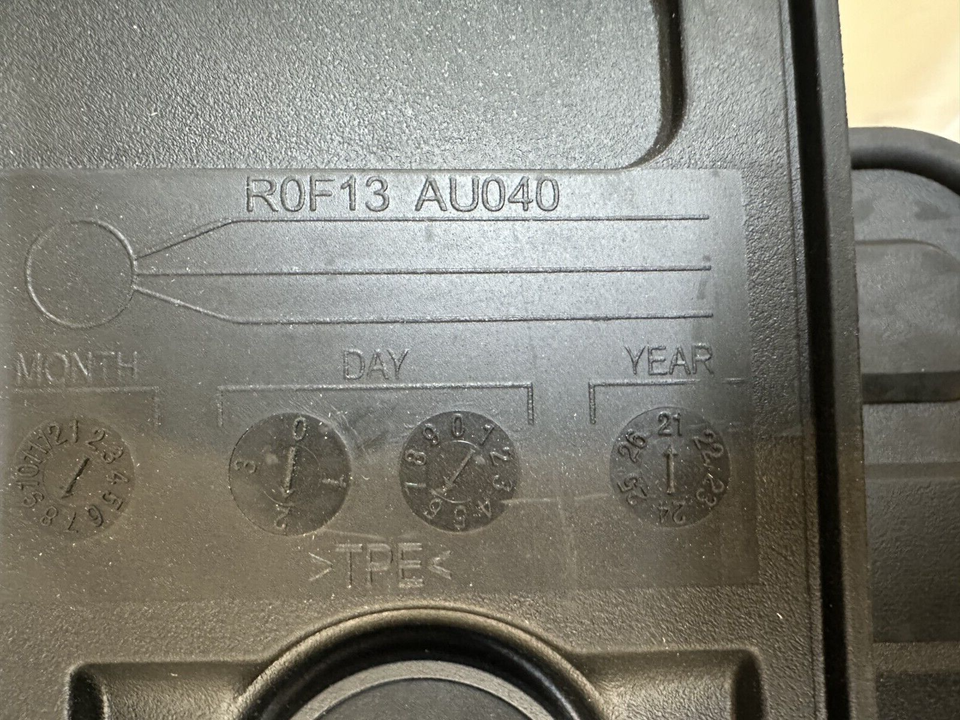 2022-23 KIA CARNIVAL3rd ROW ALL WEATHER FLOOR MAT OEM PART # R0F13 ...
