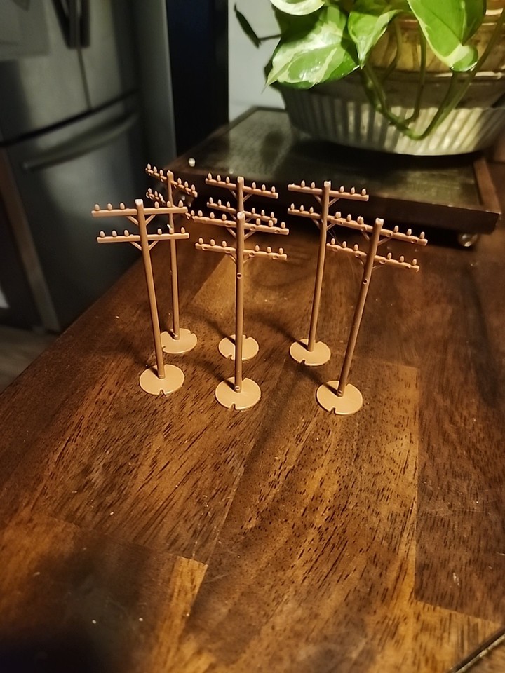 Vintage Toy Train Lot 6 Brown Plastic Telephone Telegraph Poles 3" | eBay