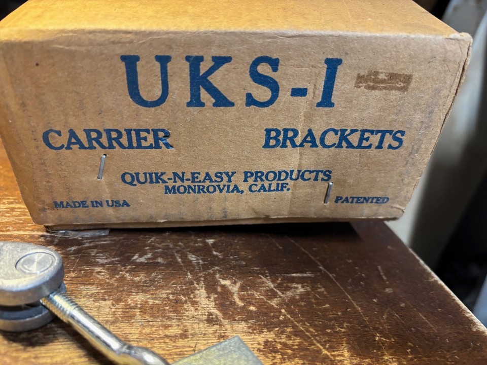 Vintage Quik-N-Easy Roof Rack Mounts - Set of 2 NOS Unused Monrovia ...