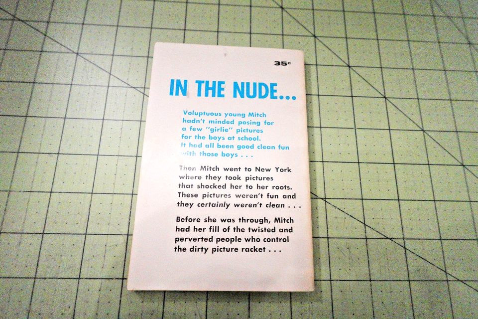 Paperback The Sinning Lens by Mark Tryon 1959 Berkley Books Pulp Sleaze ...