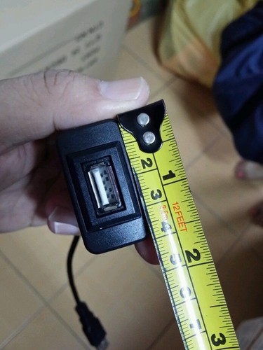 TOYOTA HILUX VIGO FORTUNER 1PC PORT USB IN SOCKET AND CABLE | eBay ...