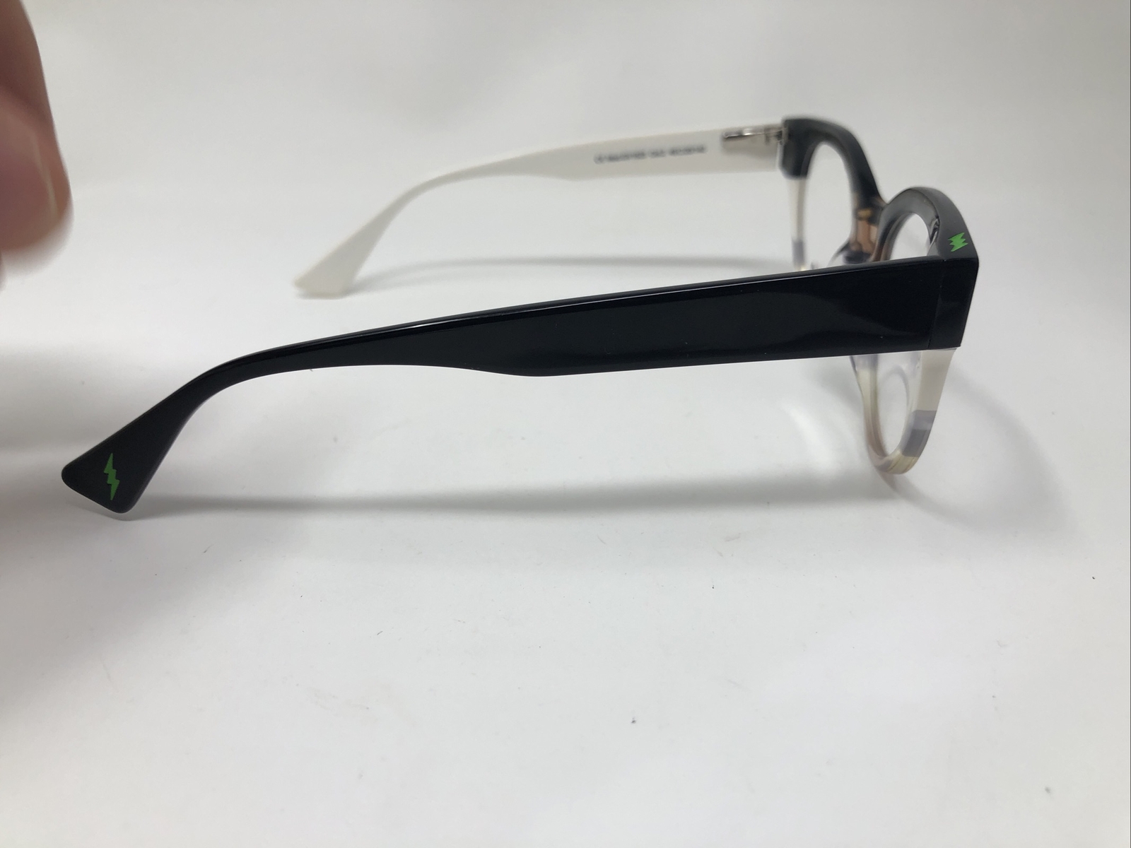 GENESIS EYEGLASSES FRAME MOD GV1523 col 2 49/20/140 BLACK WHITE FLEX ...