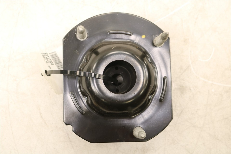 NEW OEM GM Front Suspension Strut Mount 23111833 Traverse Acadia ...