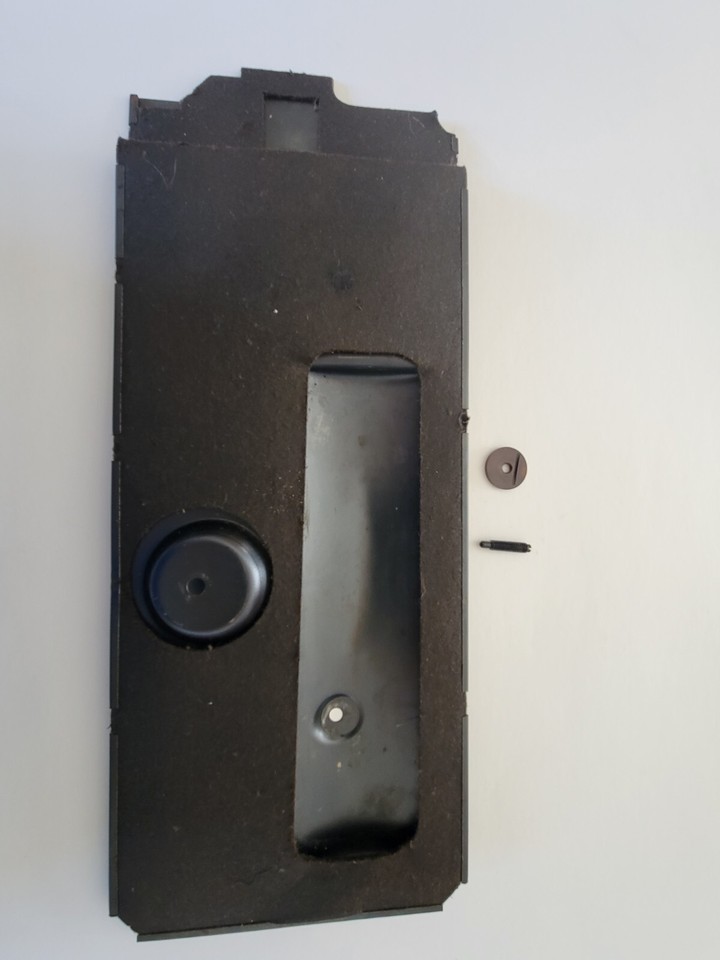 SINGER 513 Stylist Sewing Machine Oil Drip BOTTOM PAN & Retaining Nut ...