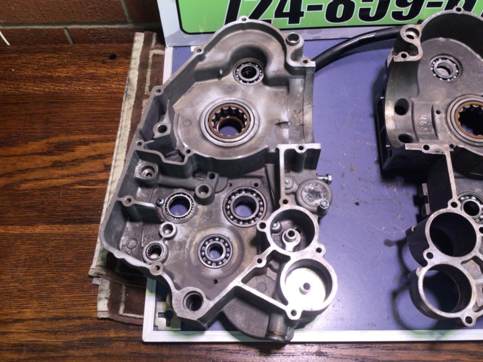 04 KTM 400 450 525 SX OEM Crank cases CRANKCASE CRANK LH RH CASES ...