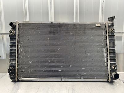 1988-1998 Chevrolet Silverado GMC Sierra 1500 2500 3500 Radiator ...