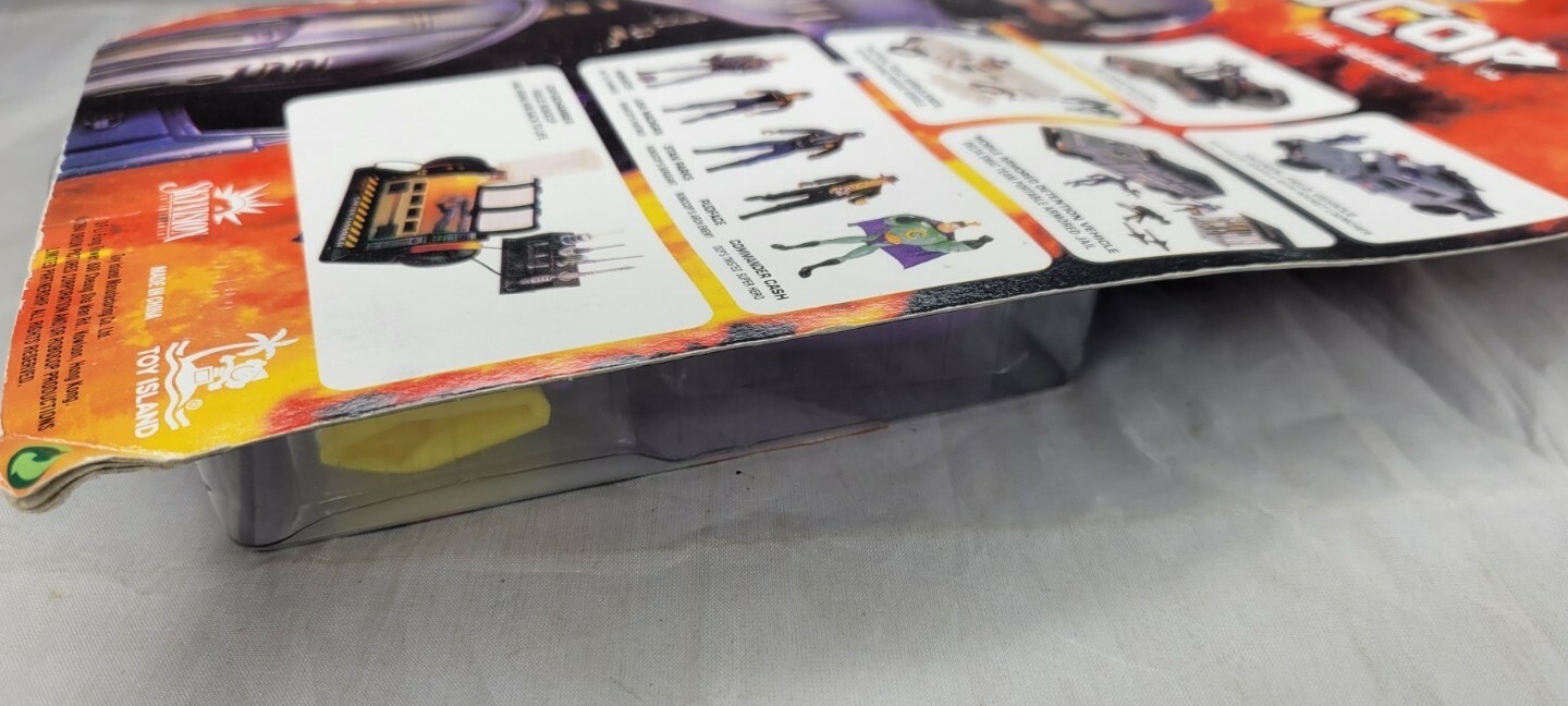 Robocop Commander Cash Figure 1994 Cartoon Series Toy Island for sale ...