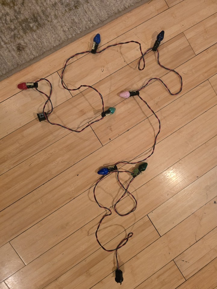 Lot of Vintage Christmas C-7 Green & Red String Light Cords. | eBay
