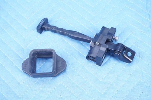 BMW X1 Front Driver Door Check Stopper 51217436001 2016-2021 OEM | eBay