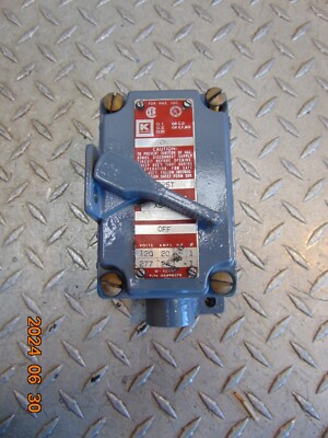 KILLARK XS-2C TUMBLER SWITCH COVER & BOX 20A 20 AMP 120/277V 1PH | eBay