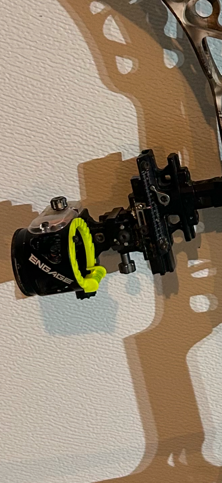 Mathews Halon 6 RH Compound Bow | eBay