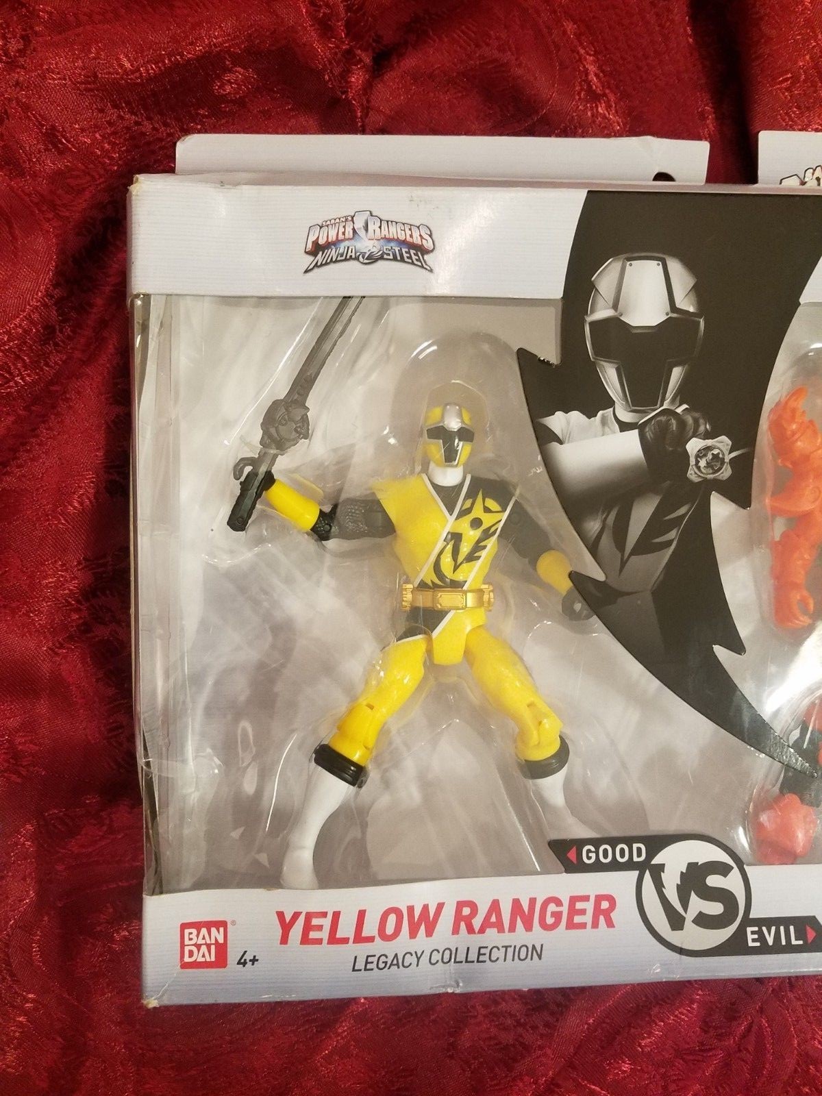POWER RANGERS LEGACY COLLECTION GOOD VS EVIL YELLOW RANGER vs ...
