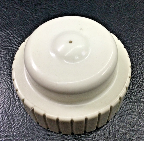 John Deere Garden Tractor Gas Caps Part # AM31189 110-112-120-140 | eBay