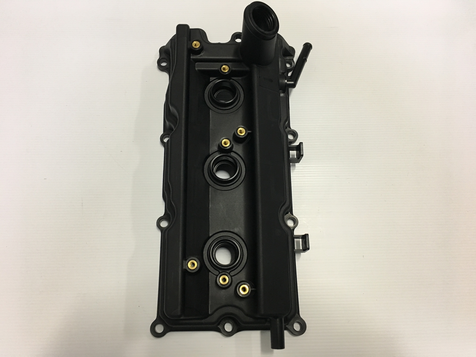 Genuine OEM Nissan Infinity 13264-AM610 Left Side Valve Cover 2003-07 ...