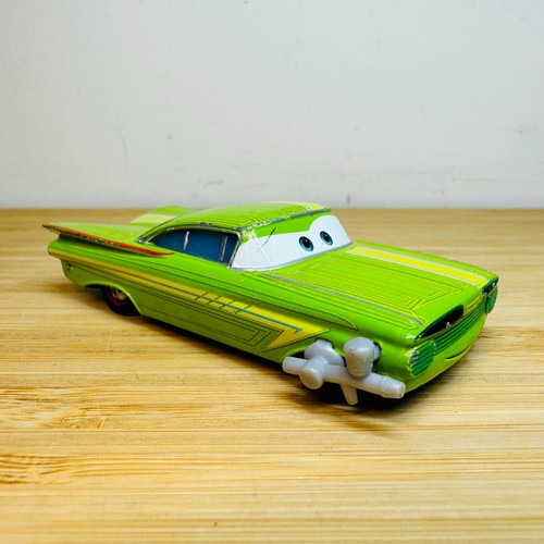 Disney Pixar Diecast Cars - Body Shop Ramone with Paint Gun | eBay ...